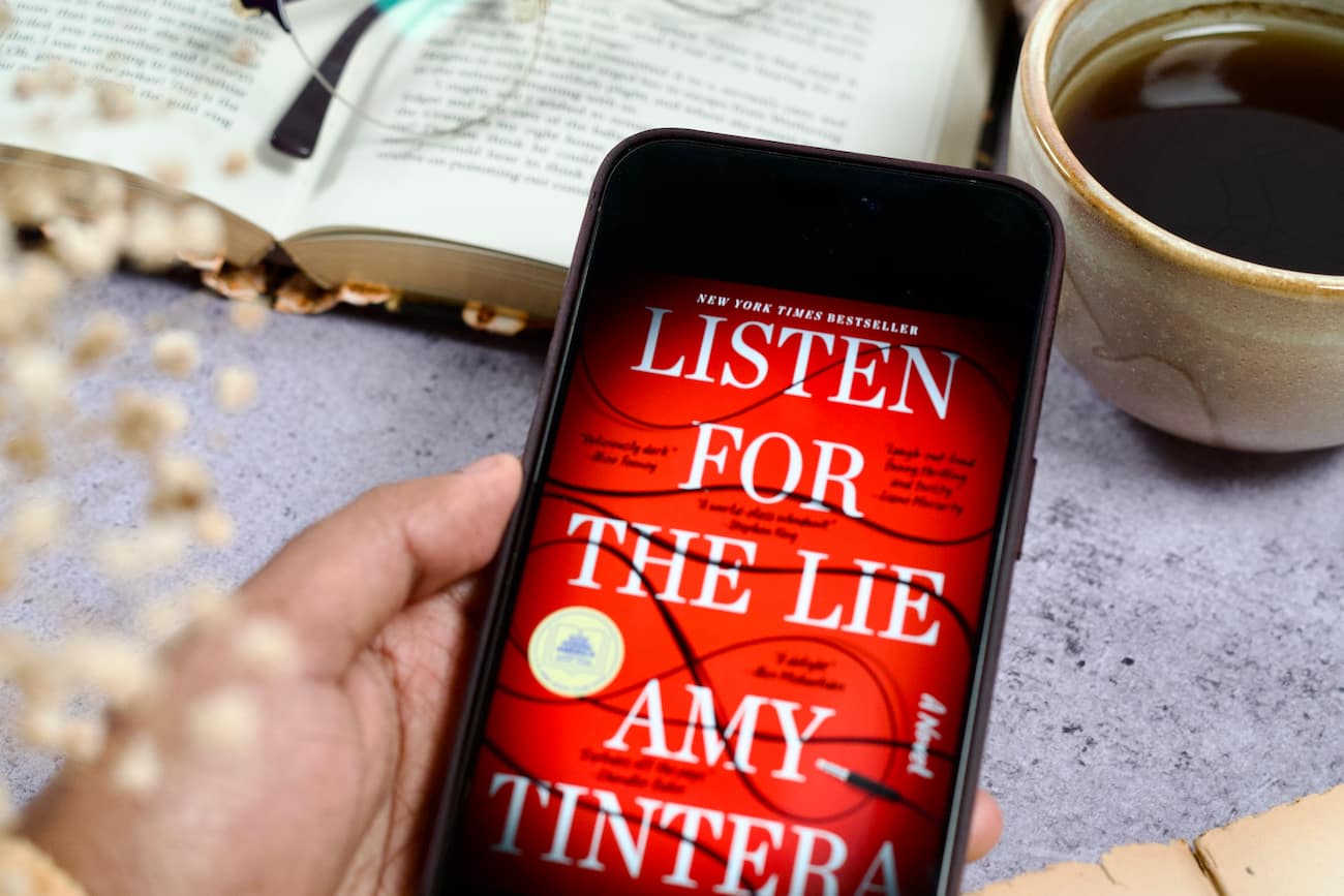 12 Immersive Books That'll Transport You to Another Place – The ...